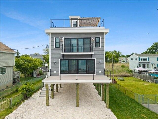 4 bedroom, Quincy MA 02169 103097689