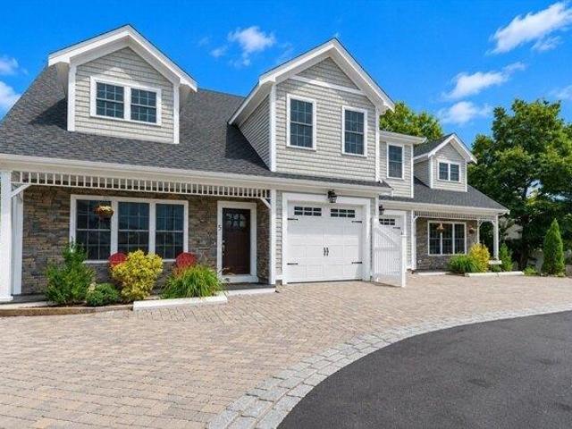4 bedroom, Quincy MA 02169 104692016