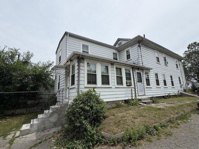 4 bedroom, Quincy MA 02169 104719123
