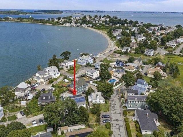 4 bedroom, Quincy MA 02169 105059597