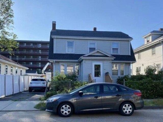 4 bedroom, Quincy MA 02170 LS102669200