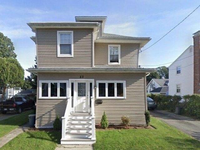 4 bedroom, Quincy MA 02170 104542440