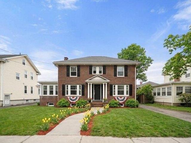 4 bedroom, Quincy MA 02171 102283118