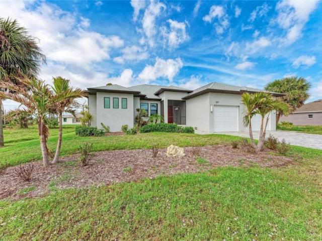 4 bedroom, Rotonda West FL 33947 102397992