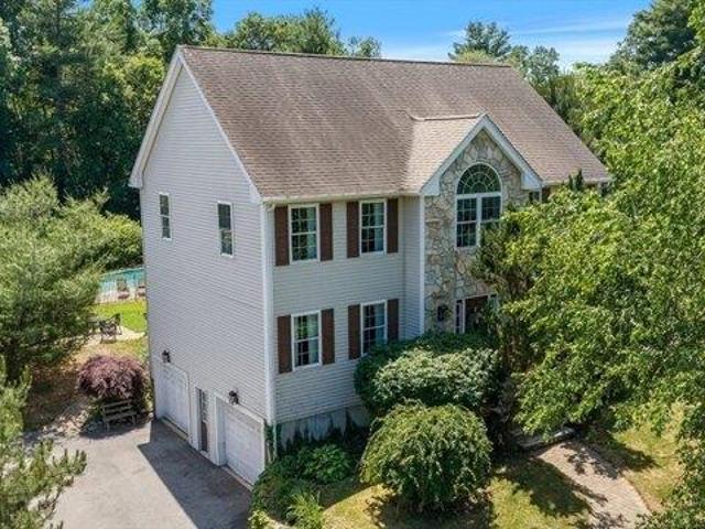 4 bedroom, Rowley MA 01969 104608459