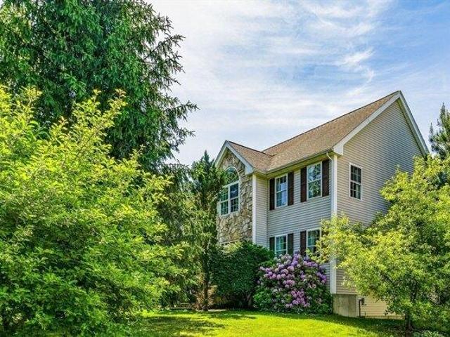 4 bedroom, Rowley MA 01969 105176146