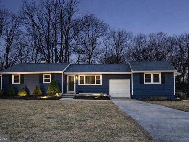 4 bedroom, Robbinsville NJ 08691 102280526