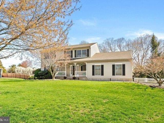 4 bedroom, Robbinsville NJ 08691 102284826