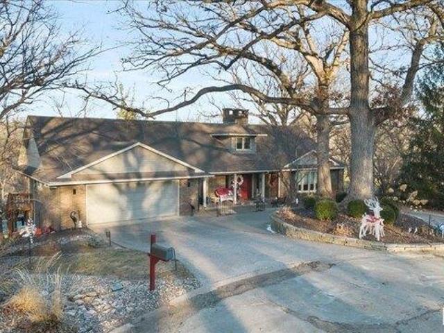 4 bedroom, Rock Island IL 61201 103500950