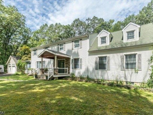 4 bedroom, Rockaway NJ 07801 102775666