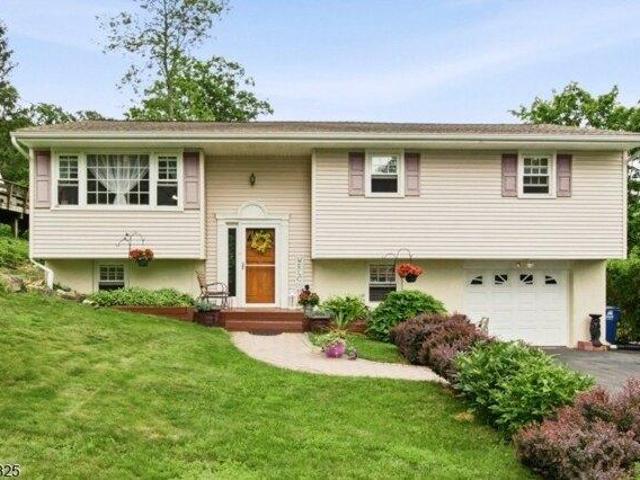 4 bedroom, Rockaway NJ 07866 105141979