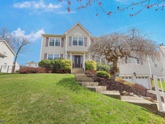 4 bedroom, Rockaway NJ 07866 102213164