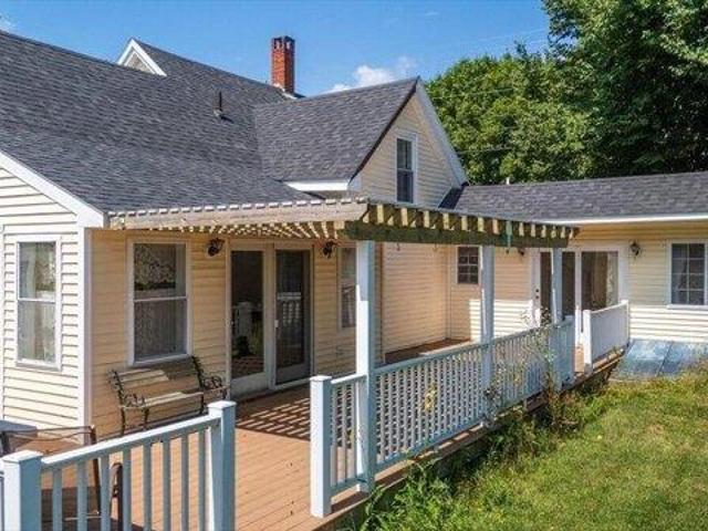 4 bedroom, Rockland ME 04841 105109574