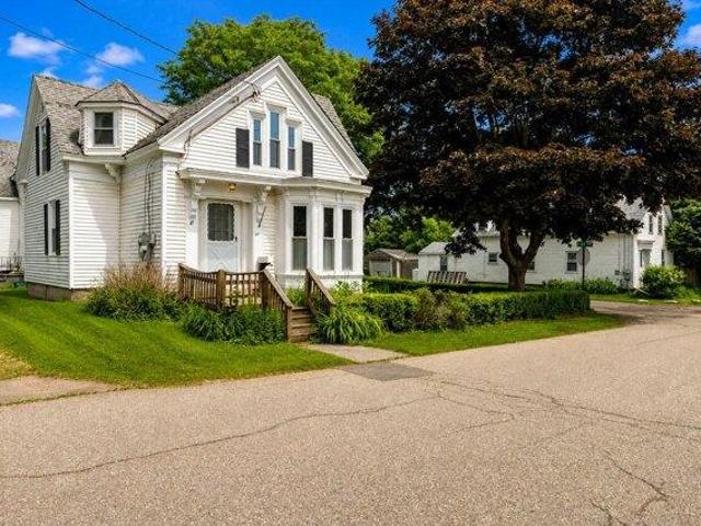 4 bedroom, Rockland ME 04841 105192440