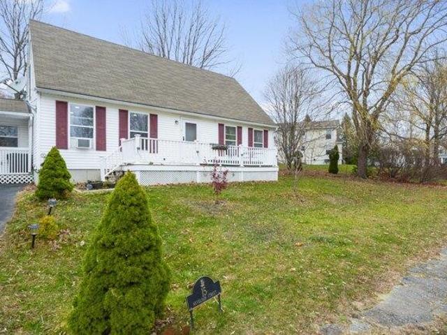 4 bedroom, Rockland ME 04841 102442774