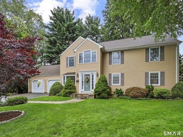 4 bedroom, Rocky Hill CT 06067 105156400