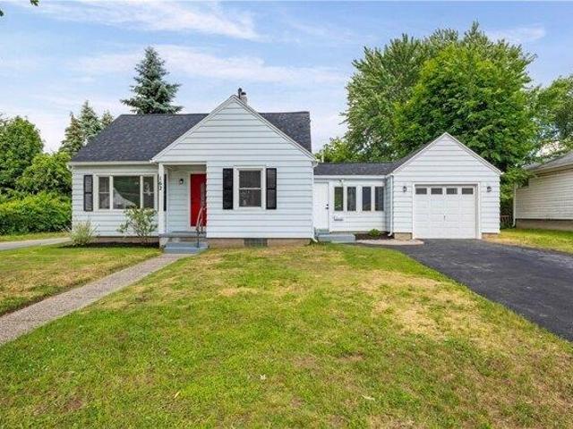4 bedroom, Rochester NY 14626 104899944