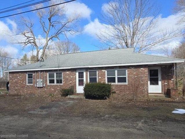 4 bedroom, Rochester NH 03868 102119271