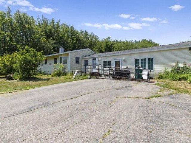 4 bedroom, Rochester NH 03868 104542816