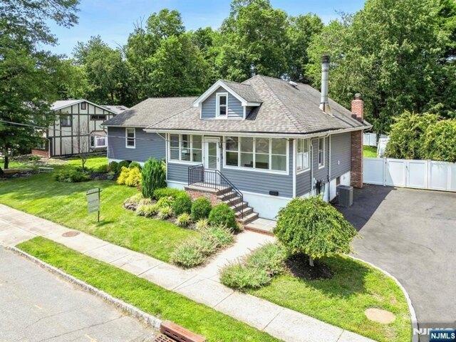 4 bedroom, Roseland NJ 07068 104234992