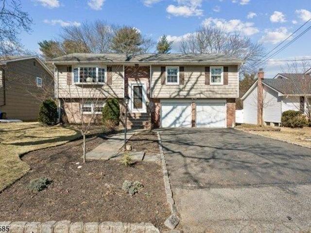 4 bedroom, Roseland NJ 07068 102727759