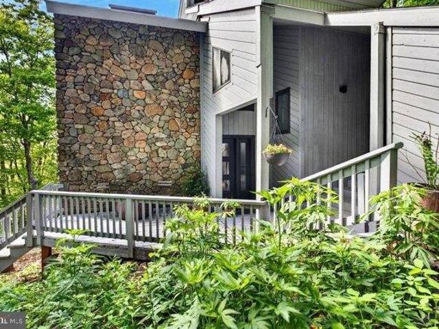 4 bedroom, Roseland VA 22967 103625721