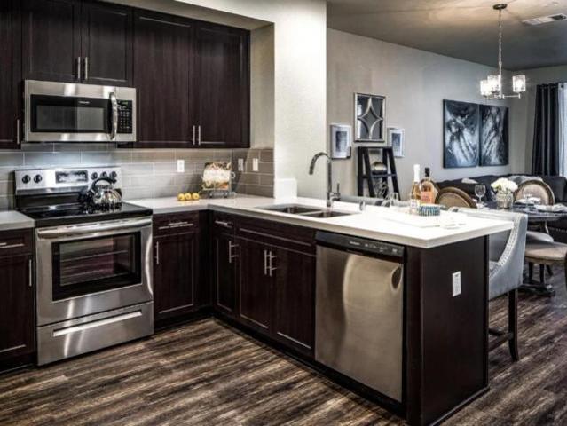 4 bedroom, Roseville CA 95747 88311132