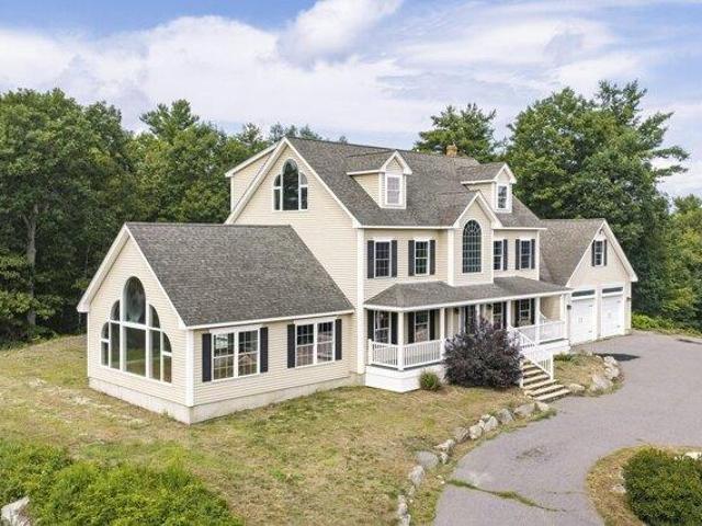 4 bedroom, Raymond ME 04071 105127746