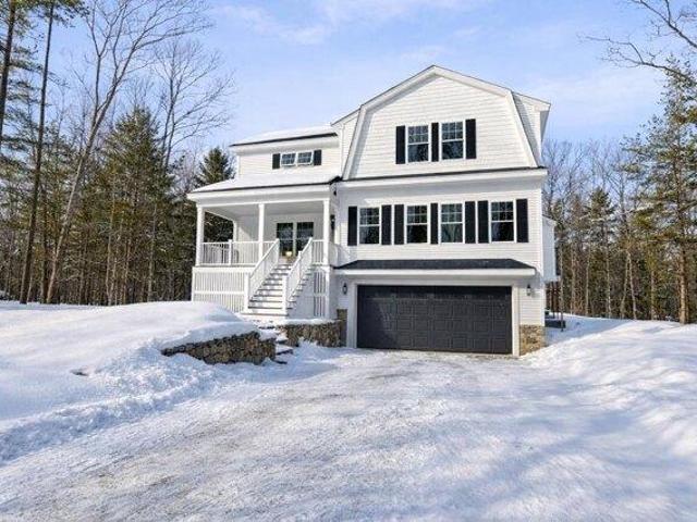 4 bedroom, Raymond NH 03077 101933084