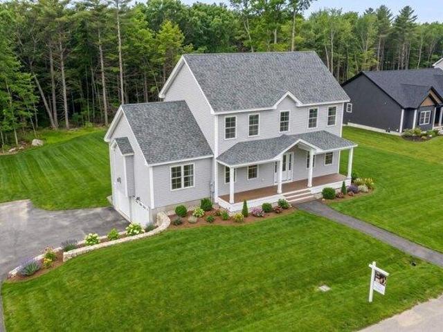 4 bedroom, Raymond NH 03077 103074042