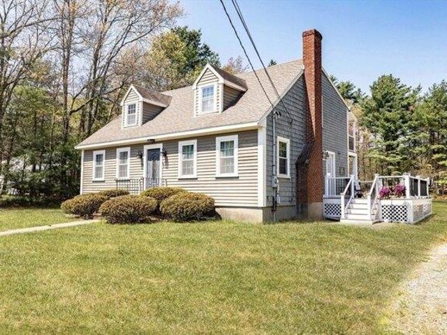4 bedroom, Raynham MA 02767 102154756