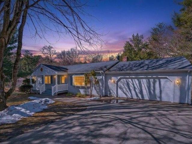 4 bedroom, Raynham MA 02767 104570405