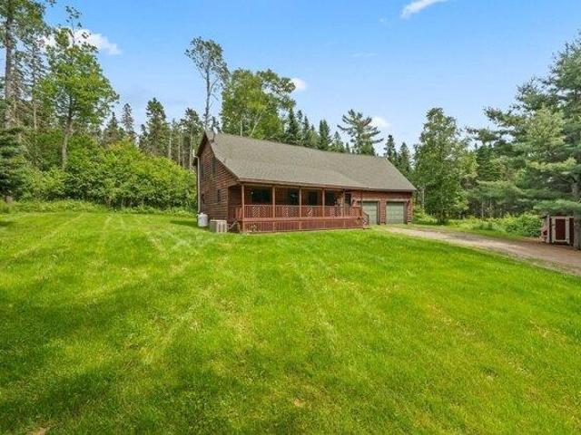 4 bedroom, Rangeley ME 04970 104719627
