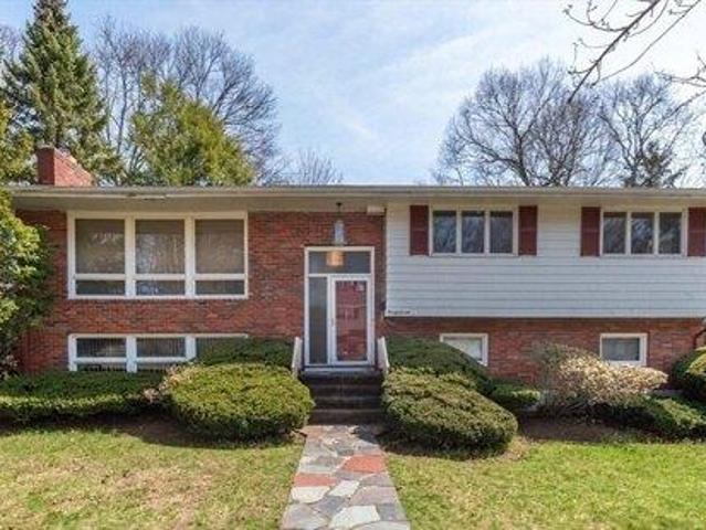4 bedroom, Randolph MA 02368 LS102411228