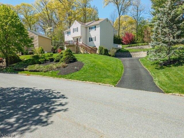 4 bedroom, Randolph NJ 07869 104690172