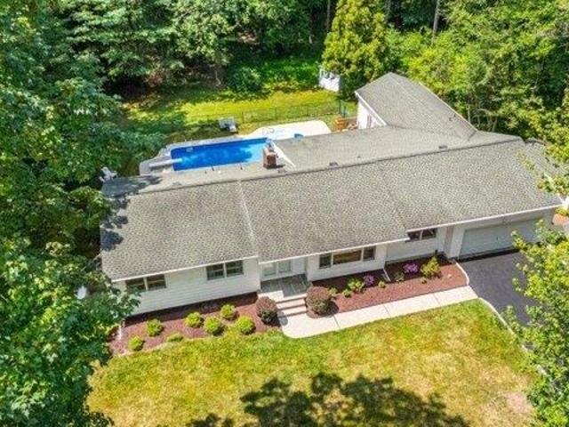 4 bedroom, Randolph NJ 07869 93009650