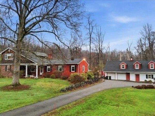4 bedroom, Raritan NJ 08822 102798898