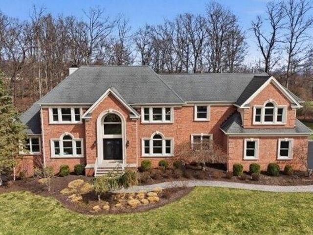 4 bedroom, Raritan NJ 08822 102800731