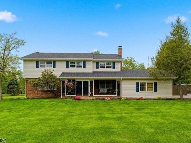 4 bedroom, Raritan NJ 08822 102825877