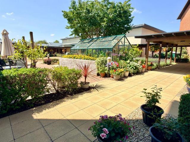 4 bedroom retirement property for sale