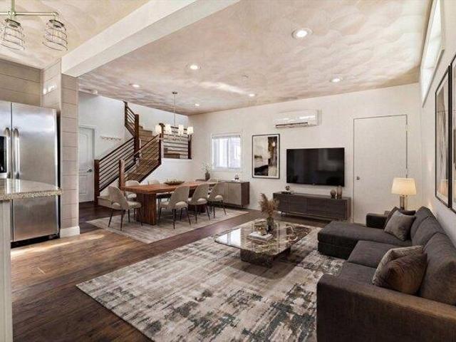 4 bedroom, Revere MA 02151 103069667
