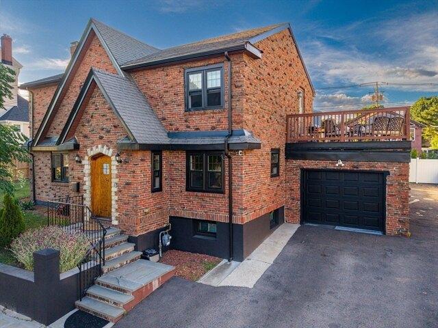 4 bedroom, Revere MA 02151 105060239