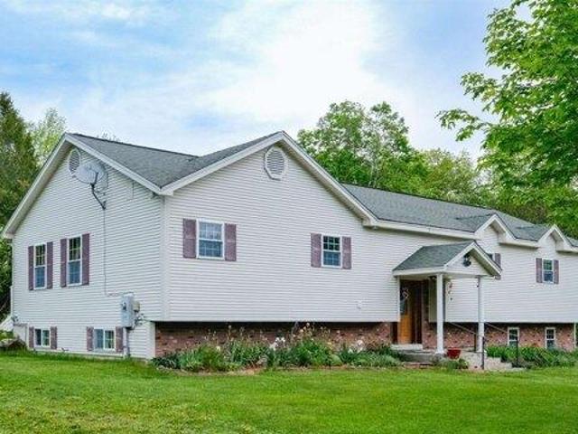 4 bedroom, Reading VT 05062 104689355