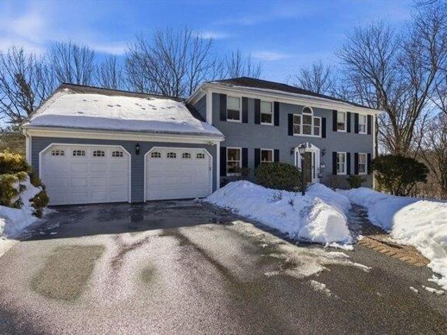 4 bedroom, Reading MA 01867 102444484