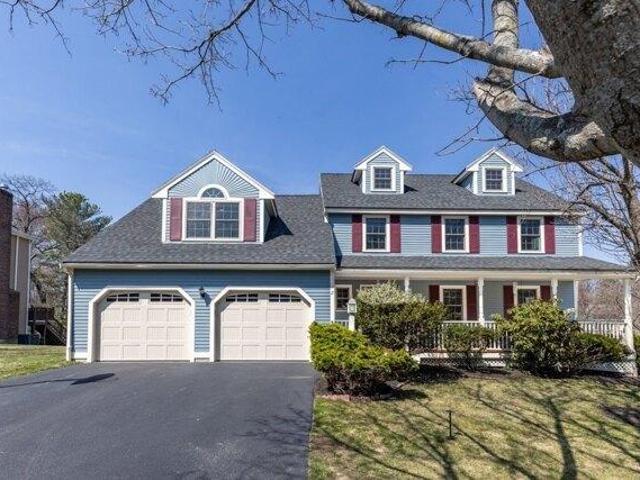 4 bedroom, Reading MA 01867 102447306