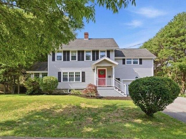4 bedroom, Reading MA 01867 103250280
