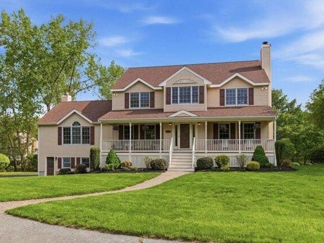 4 bedroom, Reading MA 01867 LS102800286