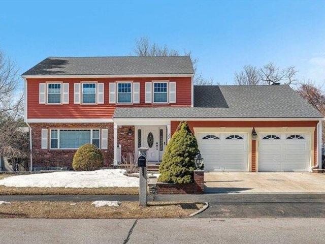 4 bedroom, Reading MA 01867 LS102922117