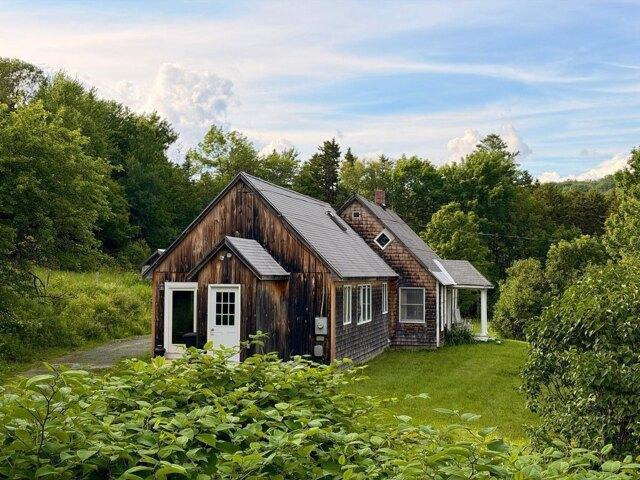 4 bedroom, Readsboro VT 05350 104234666