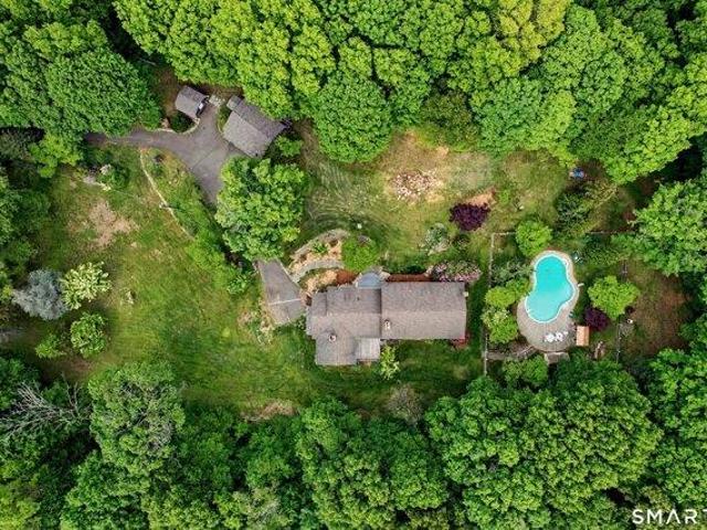 4 bedroom, Redding CT 06896 104406046